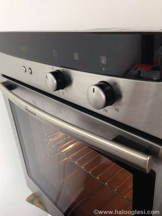 Neff ugradna rerna | Halo Oglasi