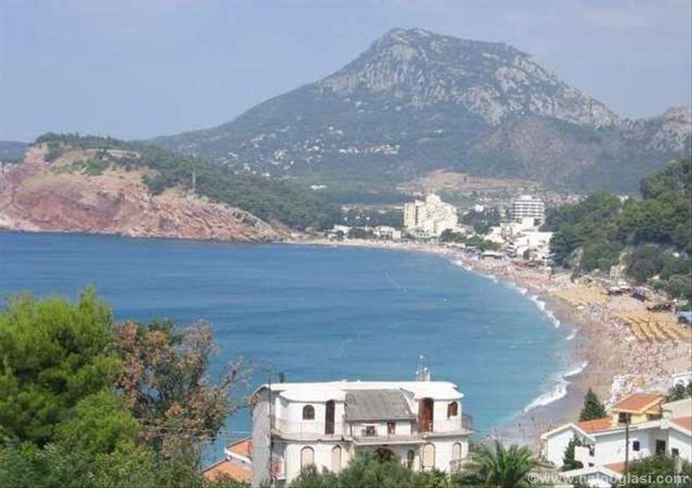 Apartman sa 4 ležaja, blizu plaže, u Sutomoru | Halo Oglasi Apartman sa 4 ležaja, blizu plaže, u Sutomoru | Halo Oglasi