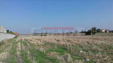 Prodaja zemljišta Surčin | Halo oglasi nekretnine