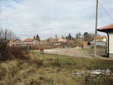 Prodaja zemljišta Borča | Halo oglasi nekretnine