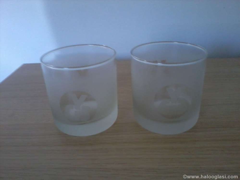 Staklene čaše | Halo Oglasi