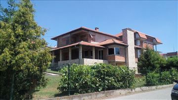 Kuće na prodaju Miljakovac | Halo oglasi