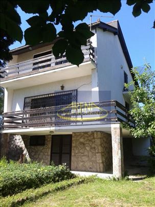 Prodaja kuća Kragujevac Šumarice | Halo oglasi nekretnine