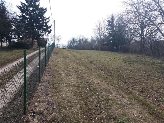 Prodaja zemljišta Surčin | Halo oglasi nekretnine
