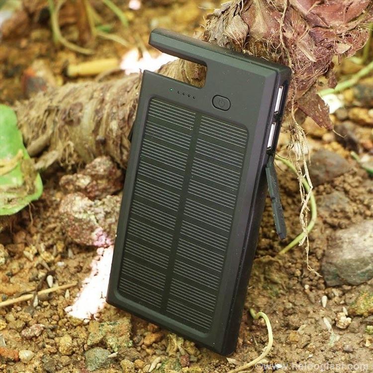 Solarni Power Bank 30000mAh nov | Halo Oglasi
