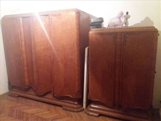 Antikvitetni ormari, vitrine i komode | Halo oglasi