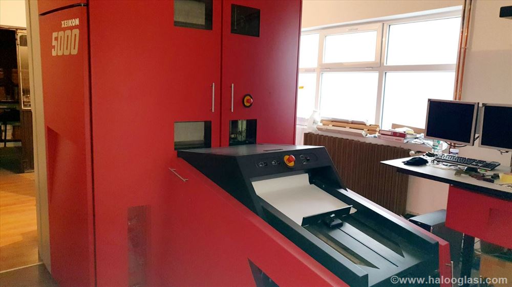 Veoma povoljno Digitalna mašina -Xeikon 5000 | Halo Oglasi