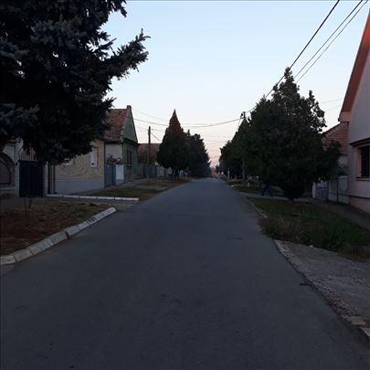 Prodaja kuća Surčin | Halo oglasi nekretnine