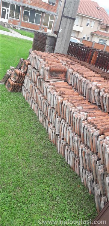 Prodajem crep Polet Novi Becej 222 | Halo Oglasi