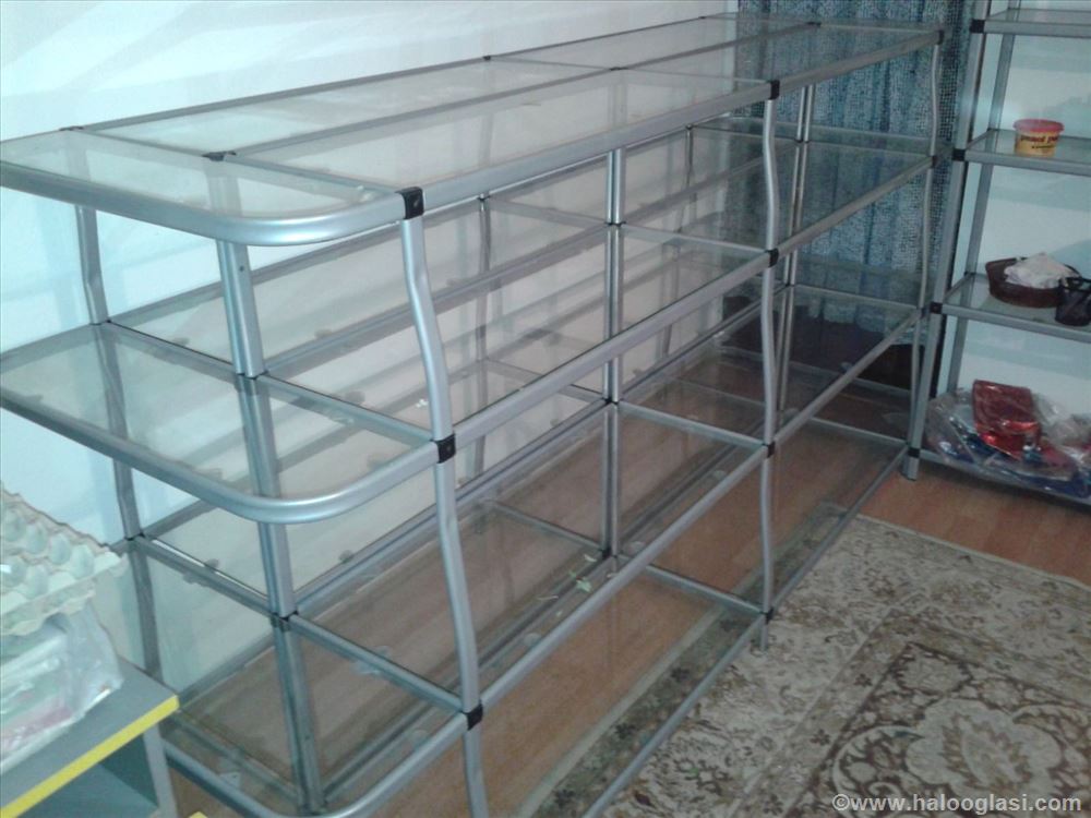 Staklene police | Halo Oglasi