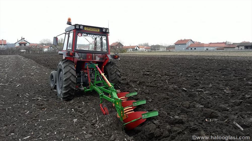 Plug Krone | Halo Oglasi