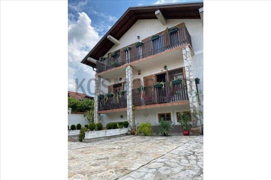 Kuće na prodaju Altina | Halo oglasi