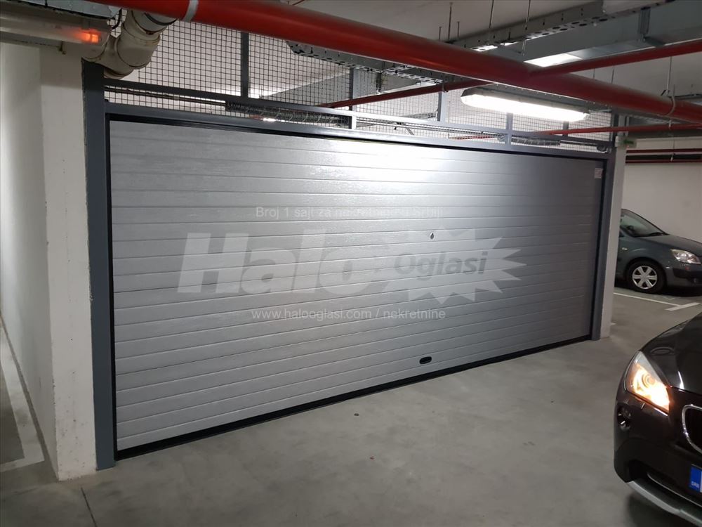 GARAŽA ZA 2 AUTOMOBILA | Halo Oglasi