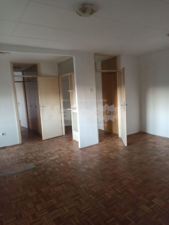 Izdajem dvosoban stan Pančevo - Sodara | Halo Oglasi