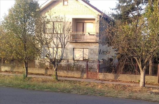 Prodaja Kuća Sirig Halo Oglasi Nekretnine