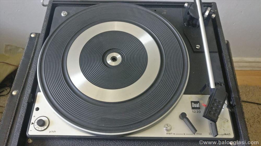 Dual P55 1220 sa iglom | Halo Oglasi