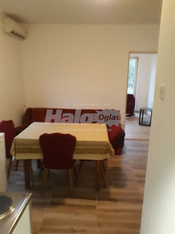 Zemun Plavi horizonti stan od 45 m2 namesten 1 - | Halo Oglasi