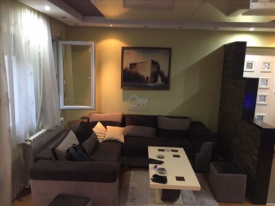 Prodaja kuća Batajnica | Halo oglasi nekretnine