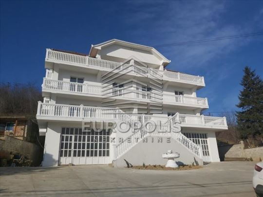 Izdavanje kuća Veliko selo | Halo oglasi nekretnine