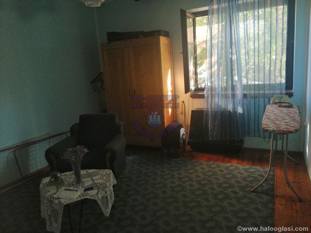 Rumenka, Centar, Kuća, 129m2 | Halo Oglasi