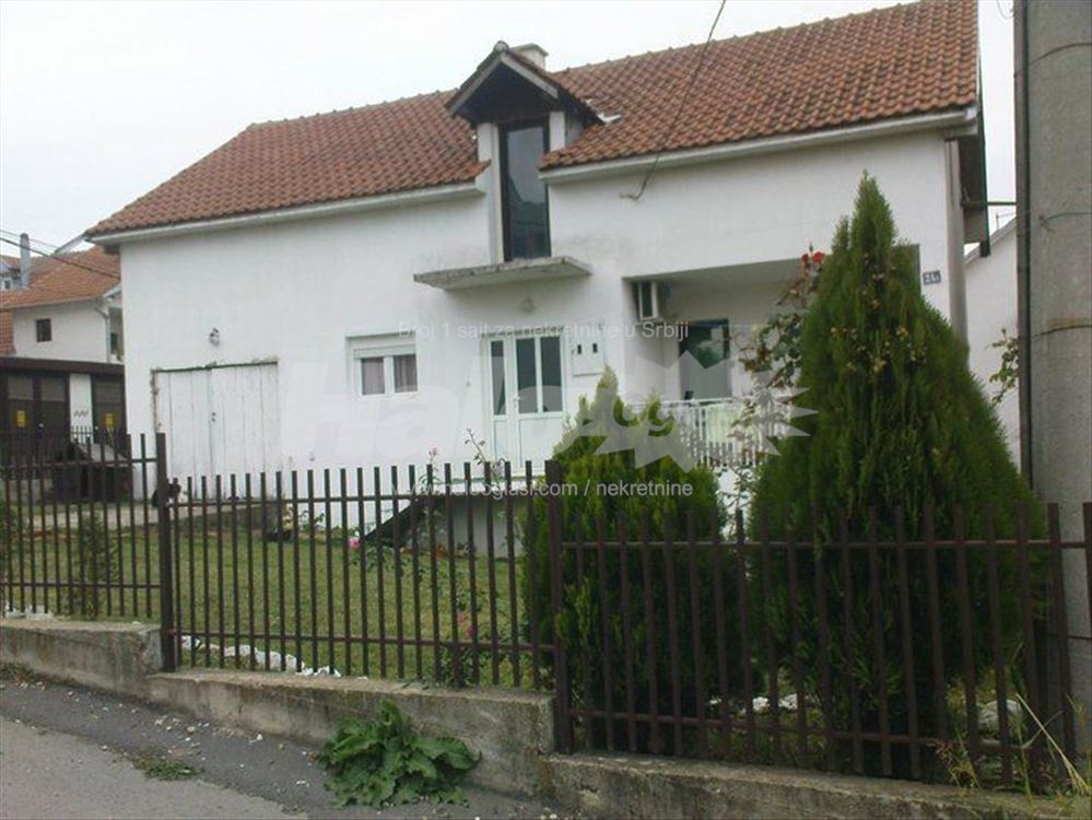 Kuca na prodaju! | Halo Oglasi