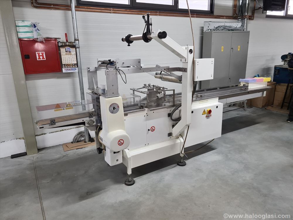Pakerica - horizontalna mašina za pakovanje PFM | Halo Oglasi