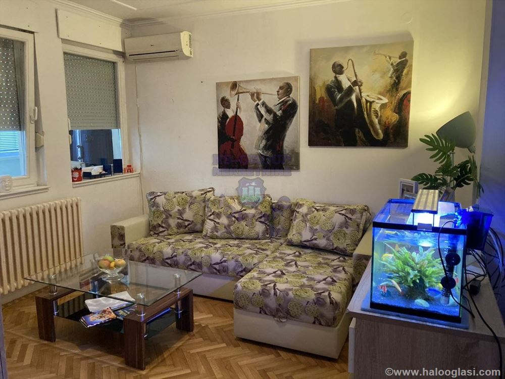 EKSTRA LOKACIJA | Halo Oglasi