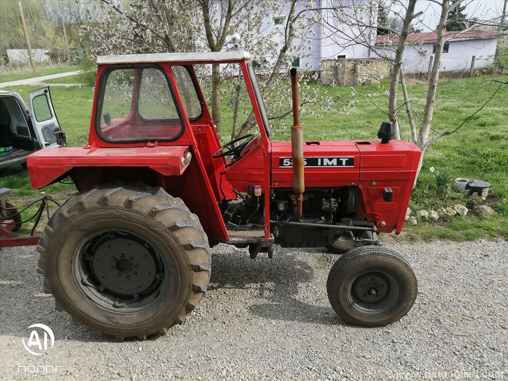 IMT 585 | Halo Oglasi