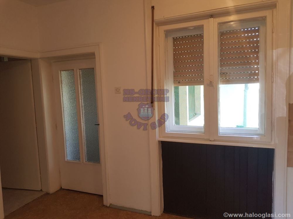 RUMENKA, odlicna kuca | Halo Oglasi