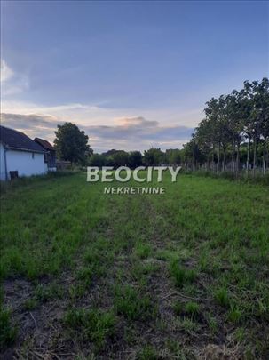 Prodaja zemljišta Boljevci | Halo oglasi nekretnine