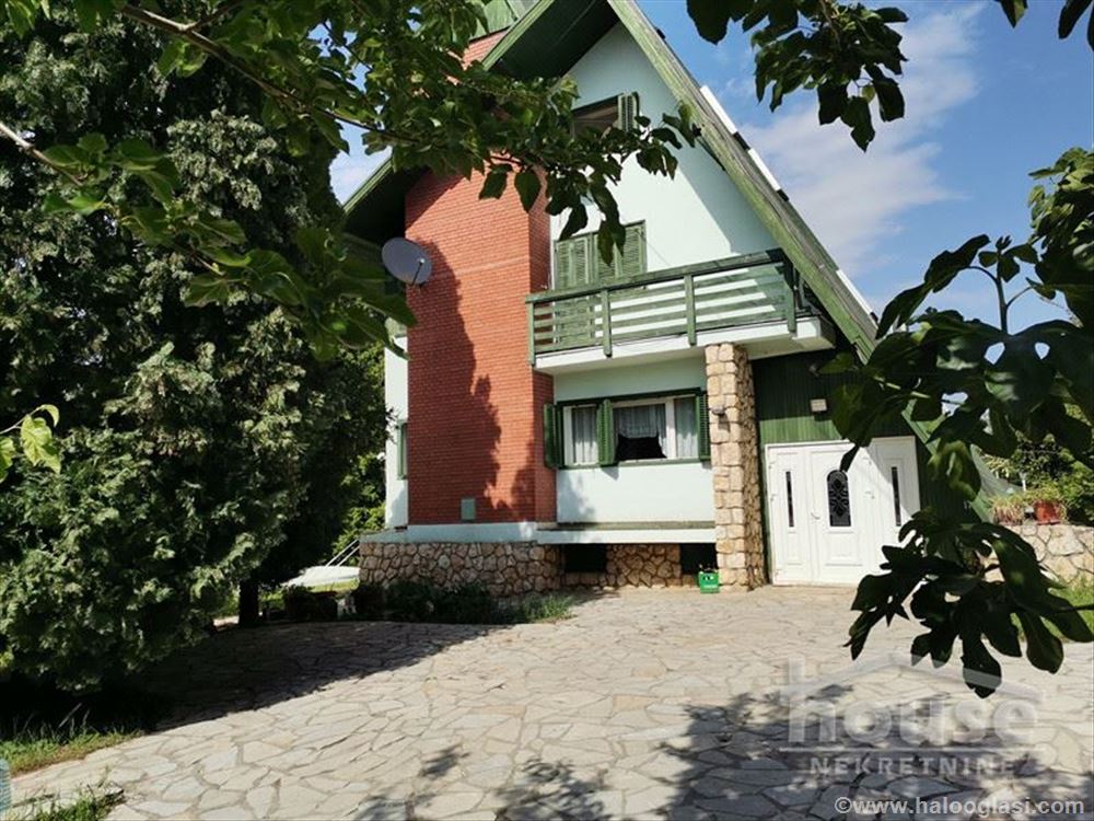 SREMSKA KAMENICA, ČARDAK, Kuća, 6.0, 320m2 | Halo Oglasi