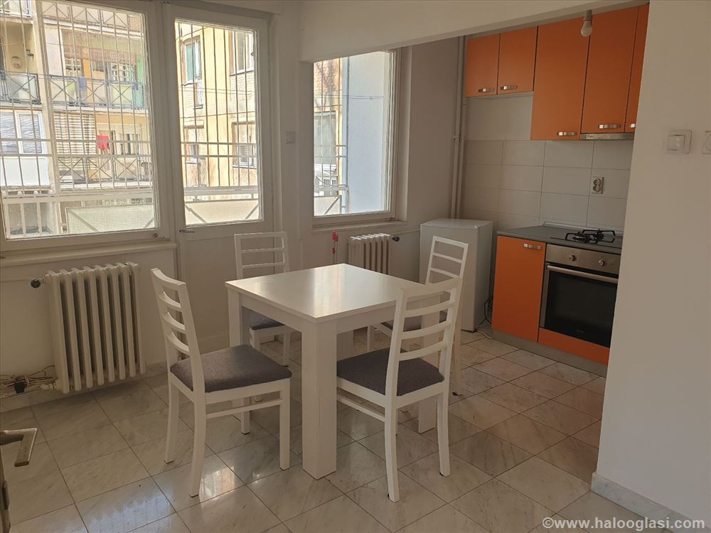 Kotez 1,dvosoban,useljiv 01.04.2023 | Halo Oglasi