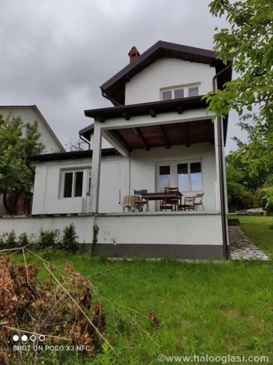 Rušanj, kuća, 127m2 sa garažom, na 11 ari placa, | Halo Oglasi