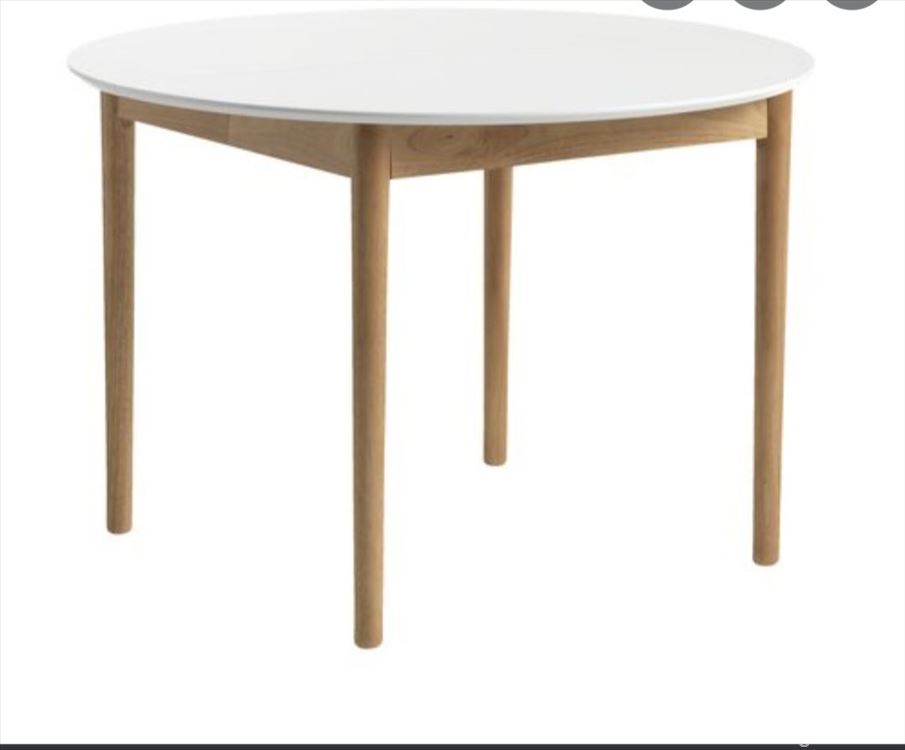 "Jysk" sto i 4 "Ikea" stolice | Halo Oglasi