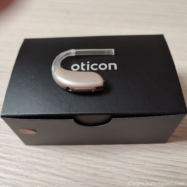 Slušni aparat Oticon Ria2 | Halo Oglasi