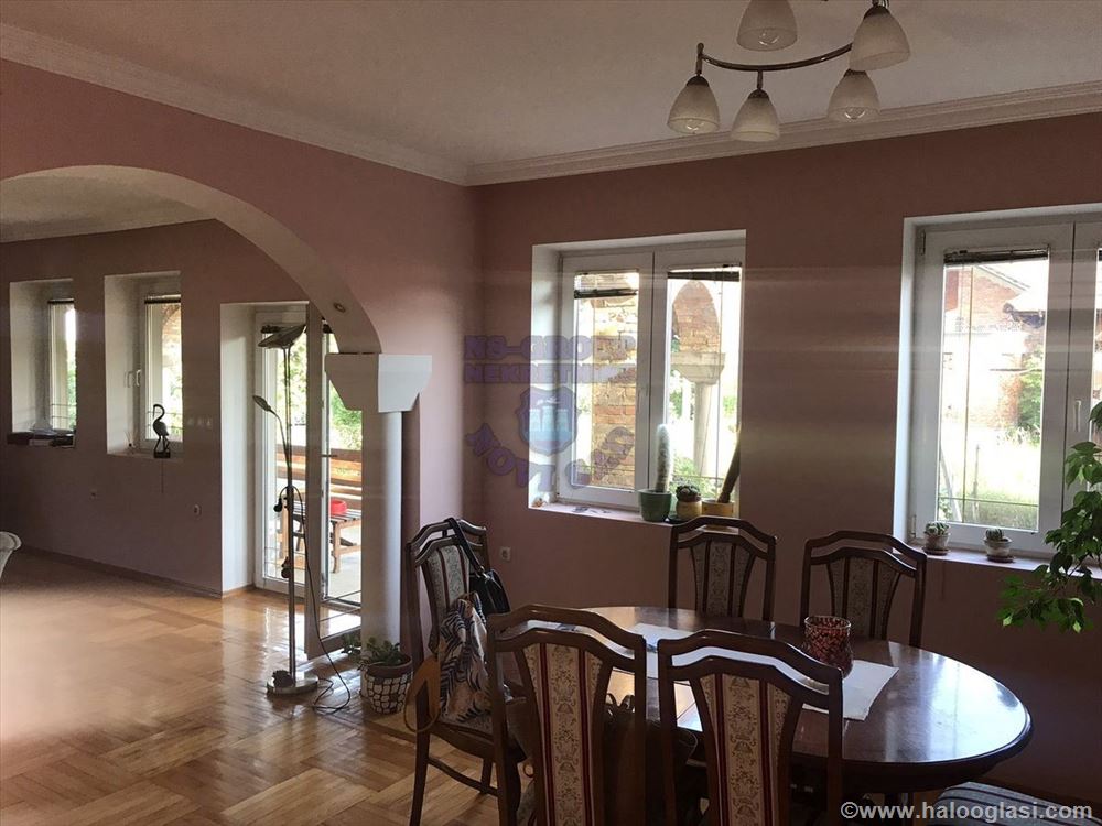 FANTASTIČNA !! | Halo Oglasi