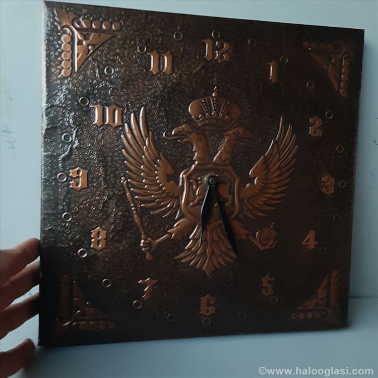 Zidni sat u bakru Ruski grb ručni rad | Halo Oglasi