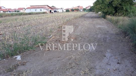 Prodaja zemljišta Borča | Halo oglasi