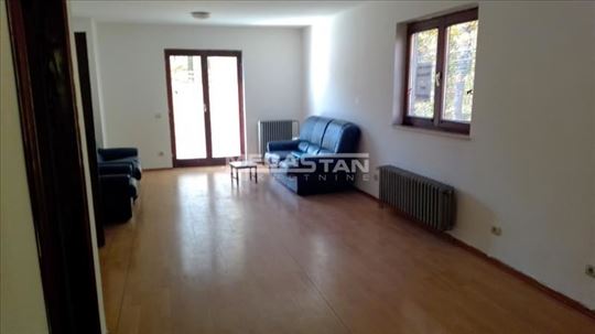 Kuće na prodaju Miljakovac | Halo oglasi