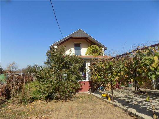 Kuće na prodaju Ćuprija | Halo oglasi