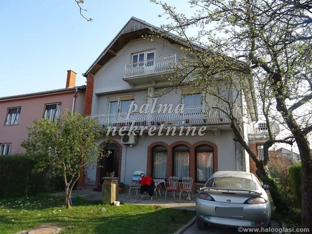 Kragujevac, Šumarice, Kuća, 6.0, 200,00m2 | Halo Oglasi