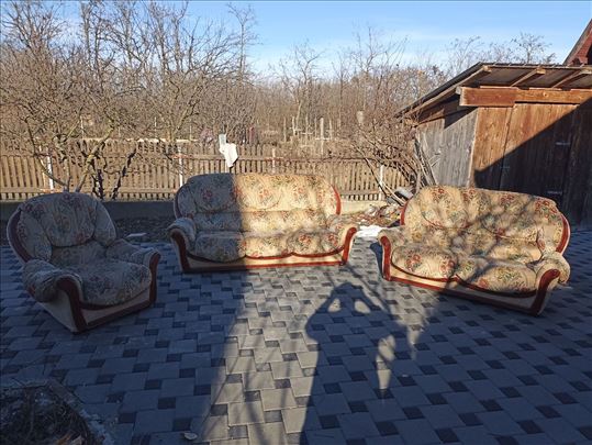 Dvosedi | Trosedi | Fotelje | Kauči | Halo oglasi