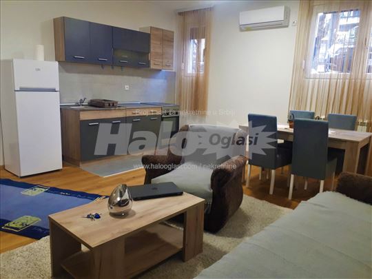 Izdavanje stanova Beograd | Halo oglasi