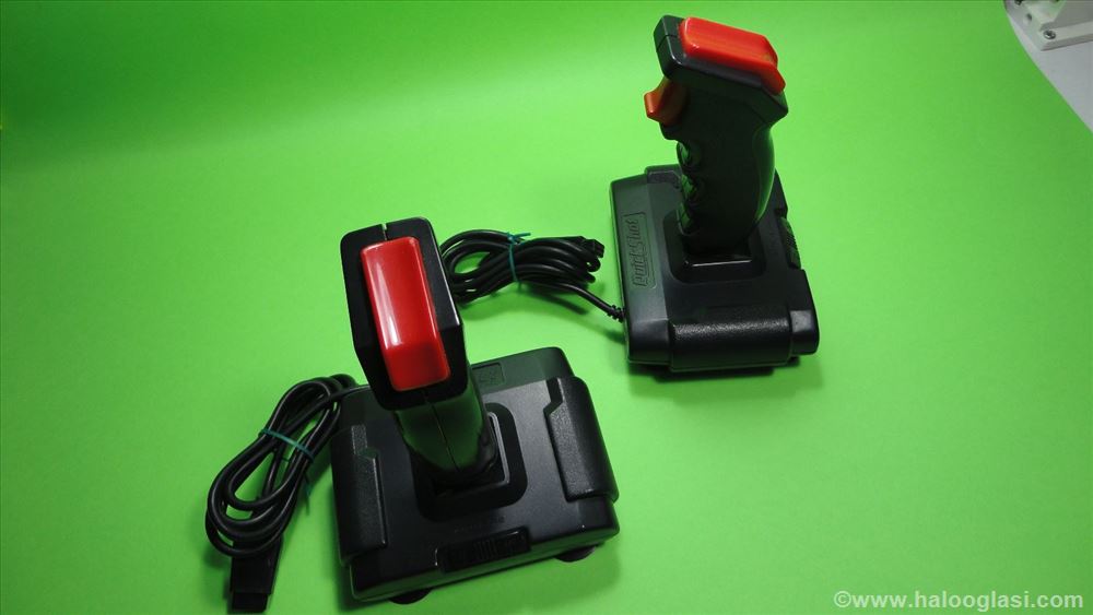 Dzojstik QuickShot Spectravideo 318-102! ! | Halo Oglasi