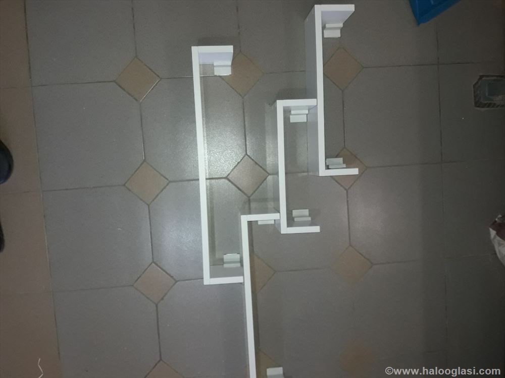 Police za zid, 4 police, zidne police | Halo Oglasi