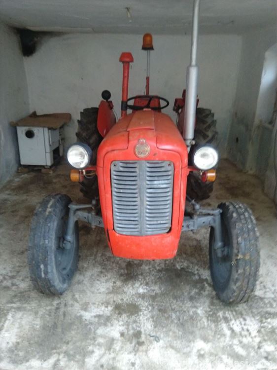 IMT 539 | Halo Oglasi