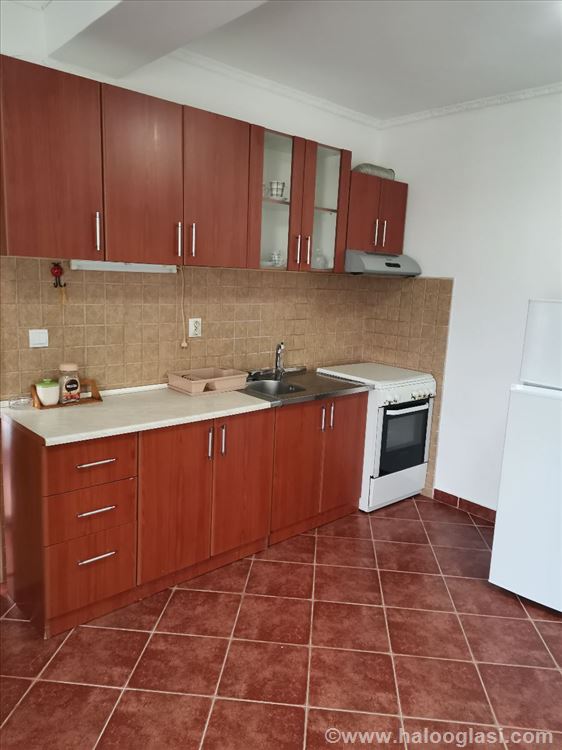 Crna Gora, Radovići, apartman | Halo Oglasi