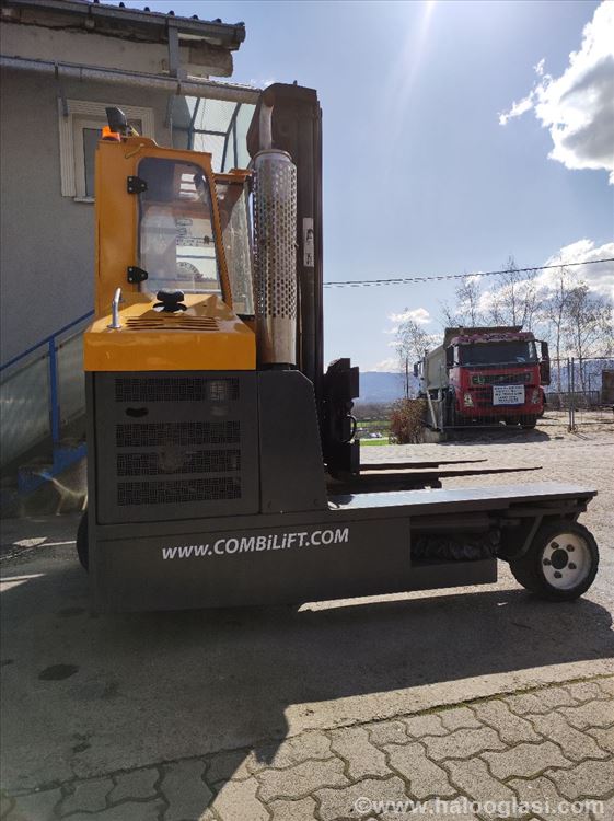 Prodajem Combilift C3000 (2012) | Halo Oglasi