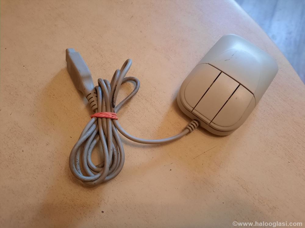 Stari,reto mis za kompjuter/desktop racunar | Halo Oglasi