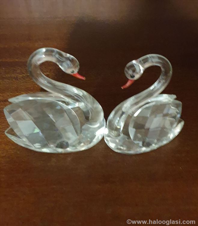 Swarovski-2 labuda- made in Italy | Halo Oglasi